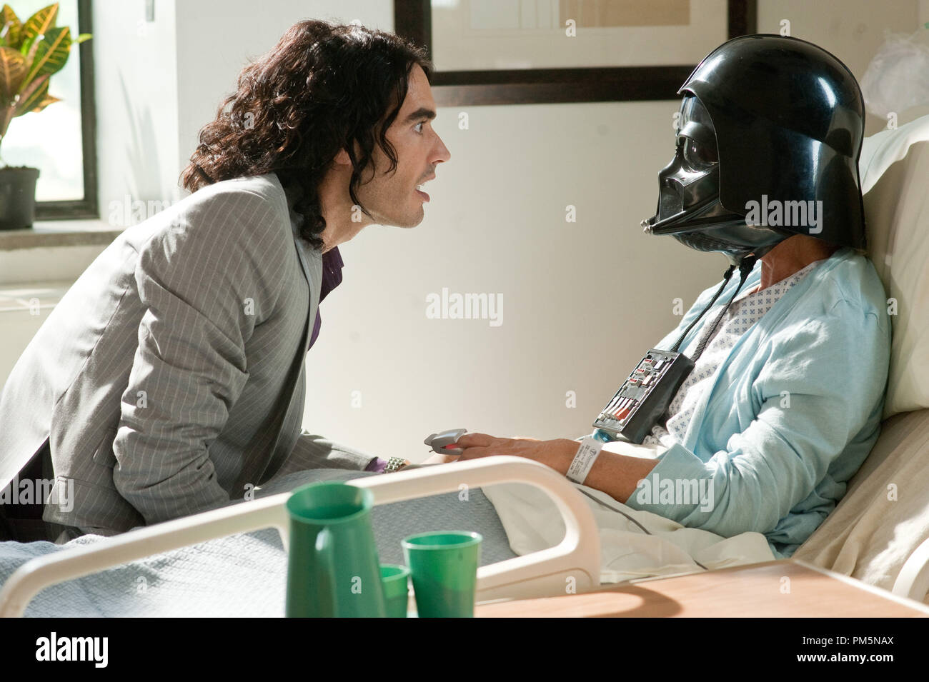 (L-r) RUSSELL BRAND as Arthur and HELEN MIRREN as Hobson in Warner Bros ...