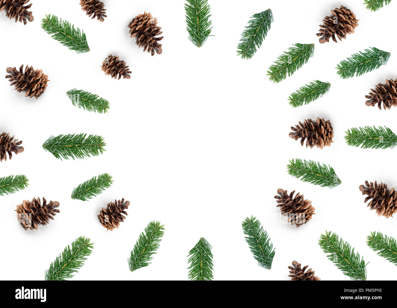 Pine cones in a circle hi-res stock photography and images - Alamy