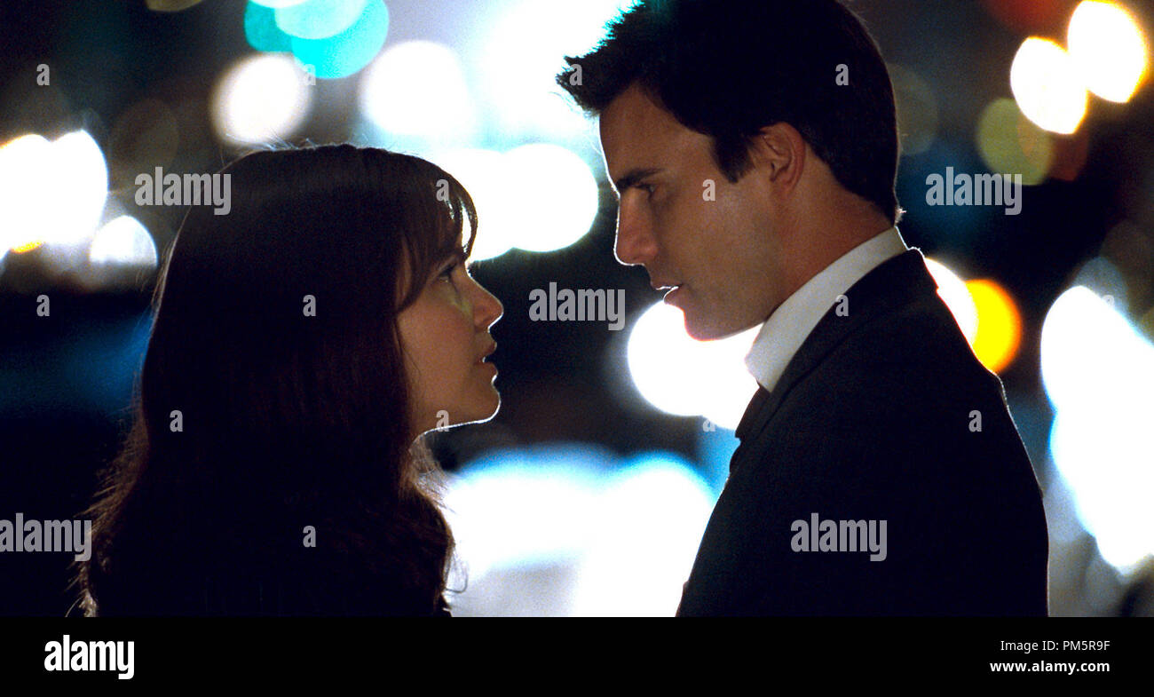 Ginnifer goodwin and colin egglesfield hi-res stock photography and images - Alamy