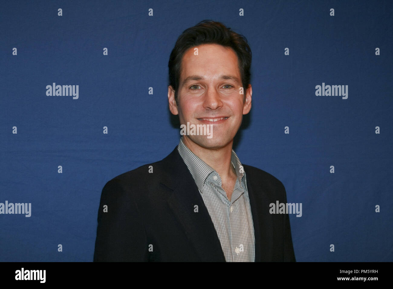 Paul Rudd "How Do You Know" Portrait Session, December 7, 2010 ...