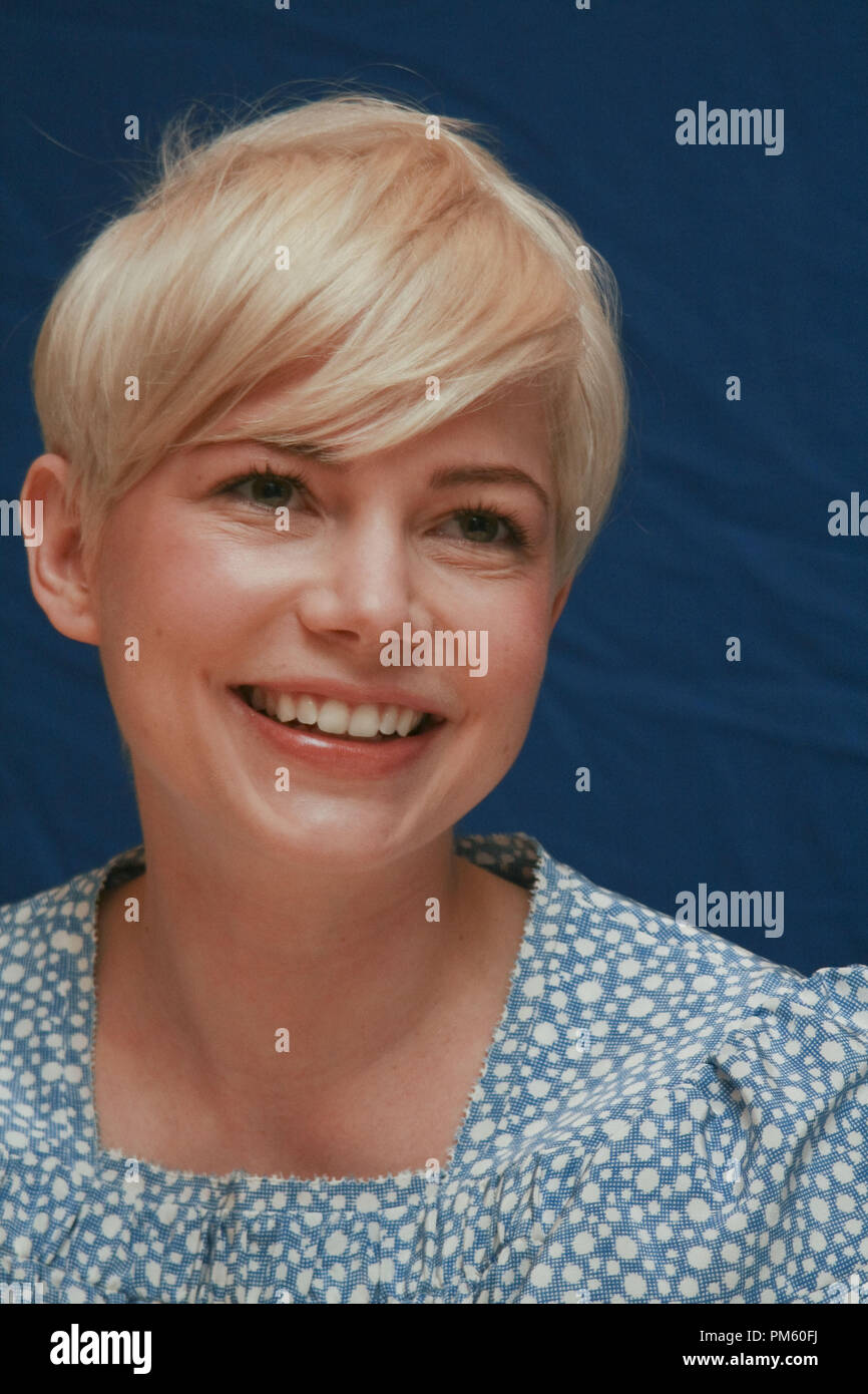 Michelle Williams "Blue Valentine" Portrait Session, December 2, 2010 ...