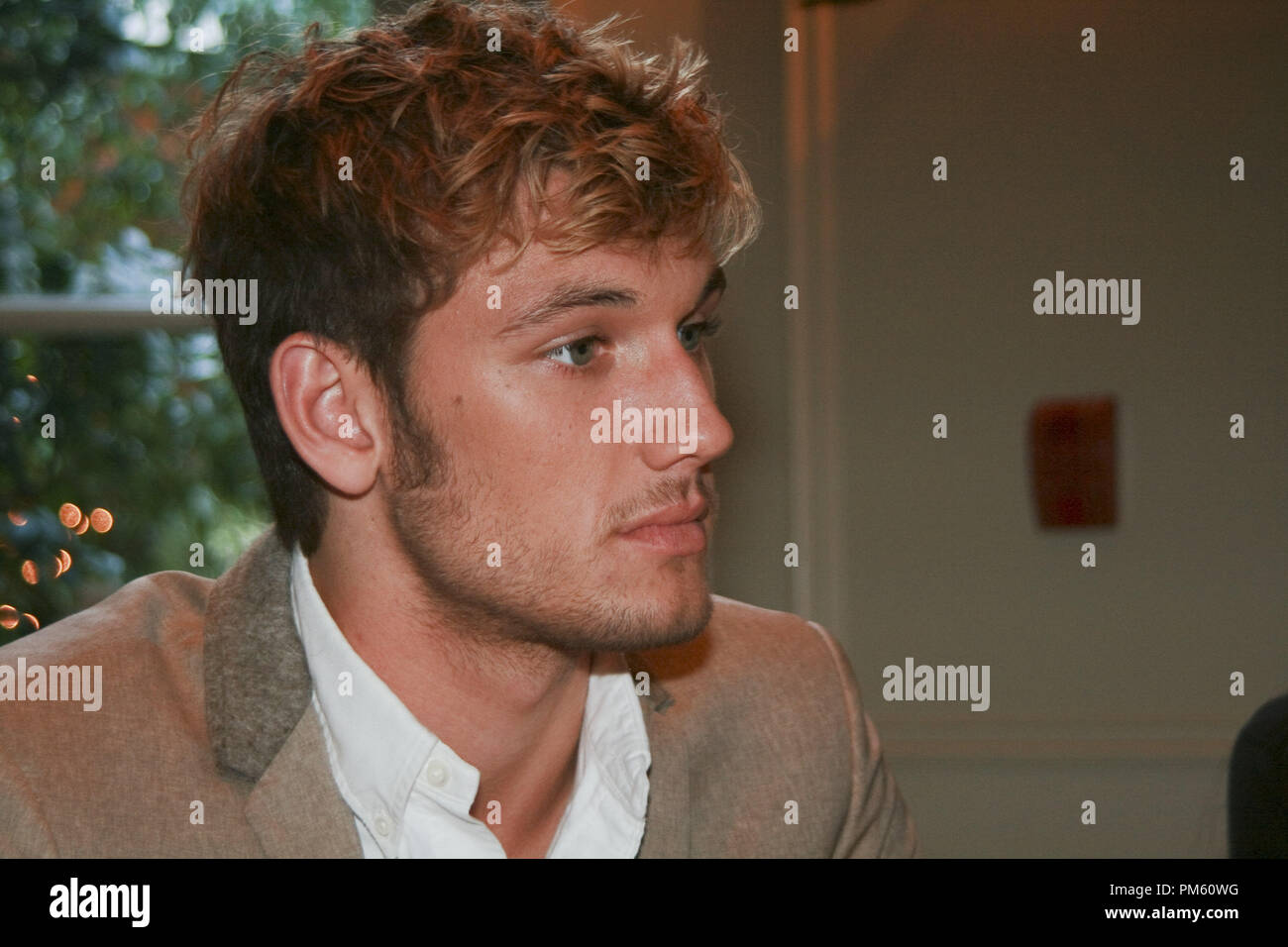 Alex Pettyfer I Am Number Four Interview