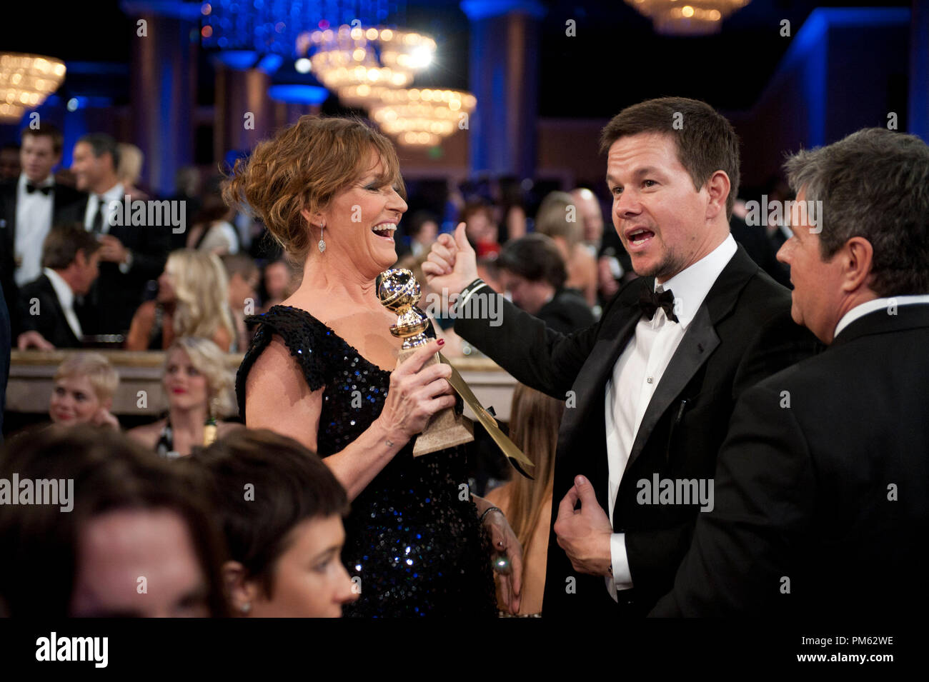 Melissa Leo (left) and Mark Wahlberg at the 68th Annual Golden Globe ...