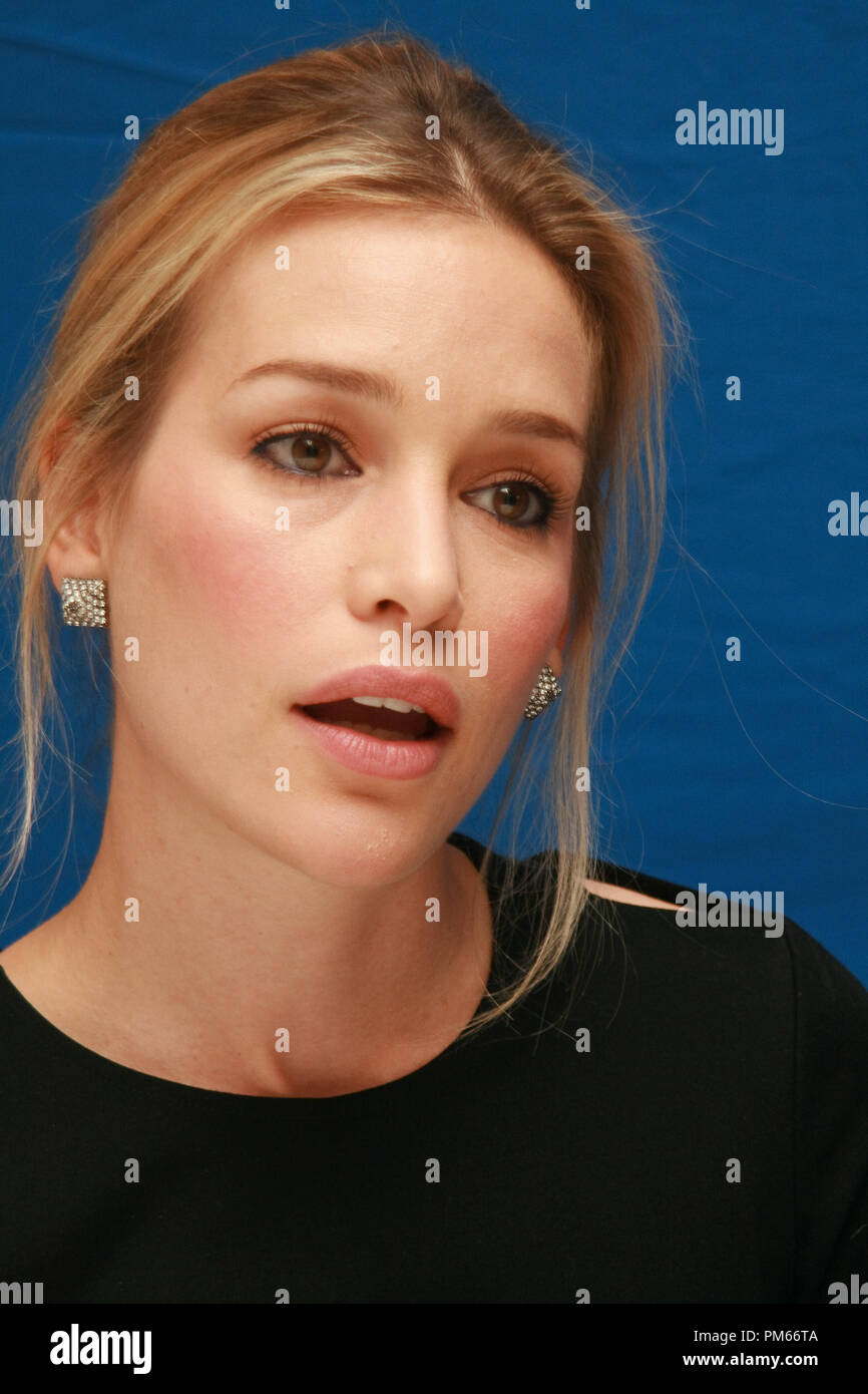 Piper Perabo "Covert Affairs" Portrait Session, July 28, 2011 ...