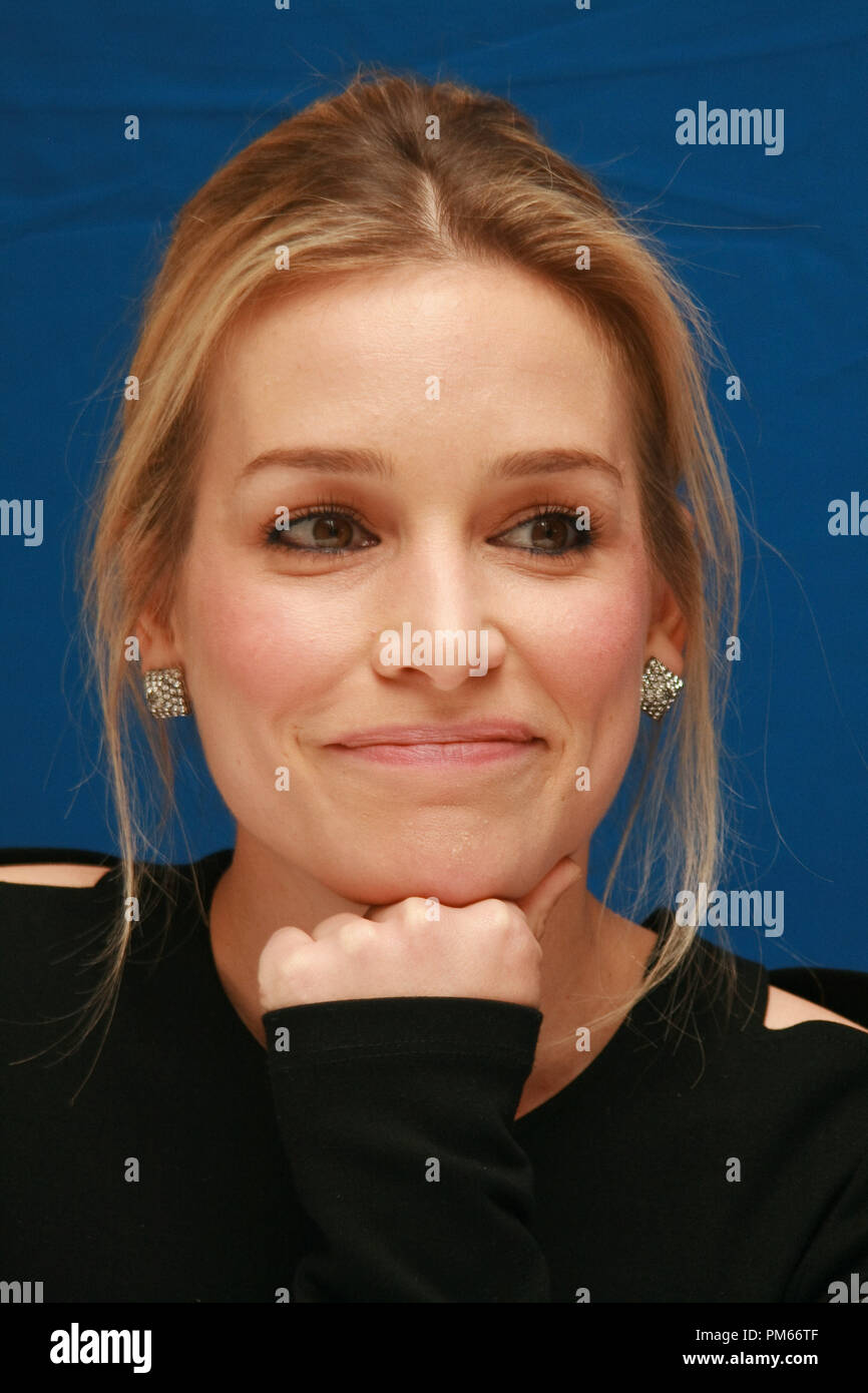 Piper Perabo "Covert Affairs" Portrait Session, July 28, 2011 ...
