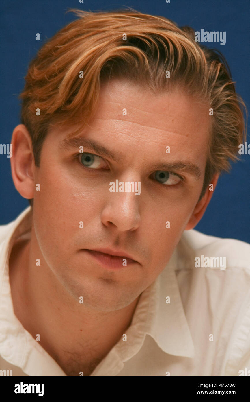 Dan Stevens Downton Abbey High Resolution Stock Photography and Images ...