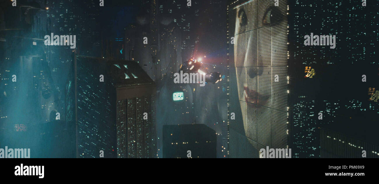 Blade runner 1982 scene hi-res stock photography and images - Alamy