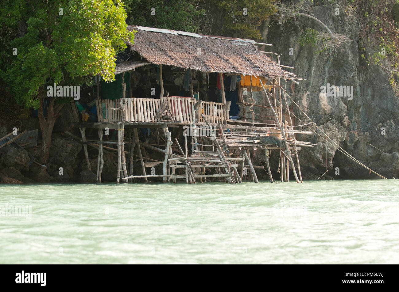 Thailand - Surat Thani - Donsak - Fisherman's house - by the sea Stock ...
