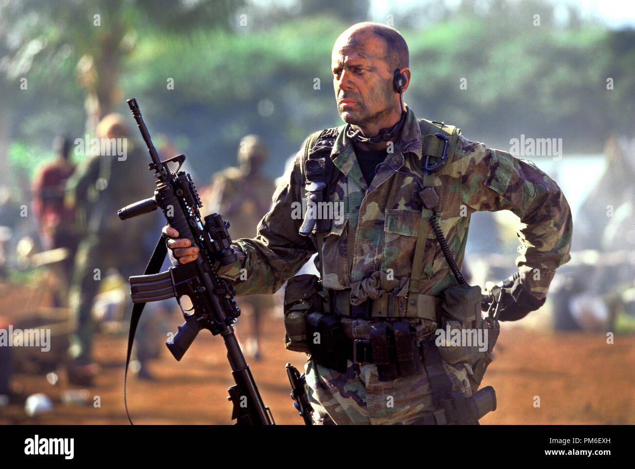 Film Still / Publicity Still from "Tears of the Sun" Bruce Willis ...