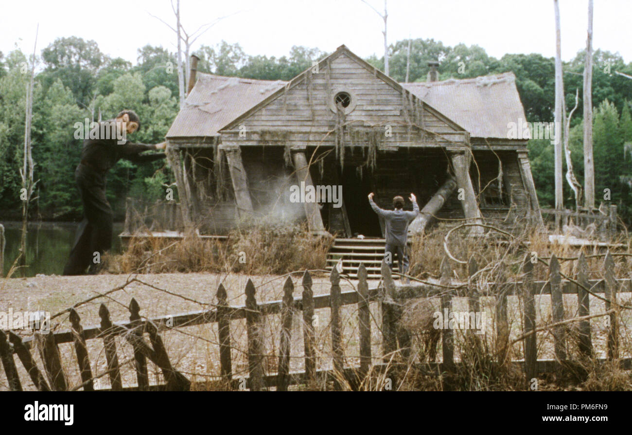 Film Still / Publicity Still from "Big Fish" Matthew McGrory and Ewan ...