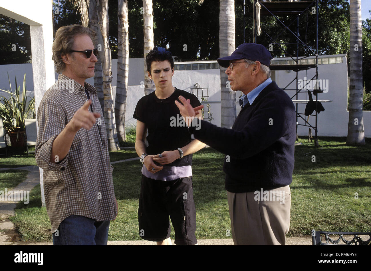 Film Still / Publicity Still from "Life as a House" Kevin Kline, Hayden ...