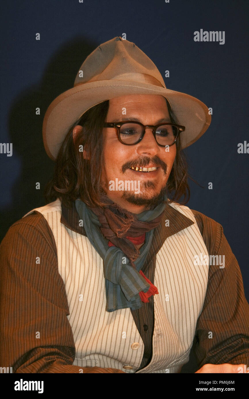 Johnny Depp "The Tourist" Portrait Session, December 6, 2010 ...