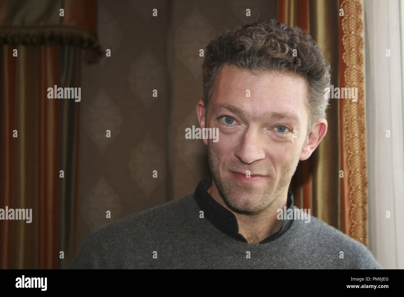 Vincent Cassel "Black Swan" Portrait Session, November 15, 2010 ...