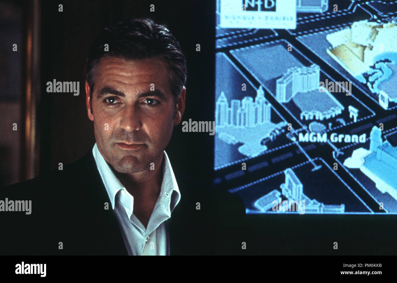 Film Still / Publicity Still from "Ocean's Eleven" George Clooney ...