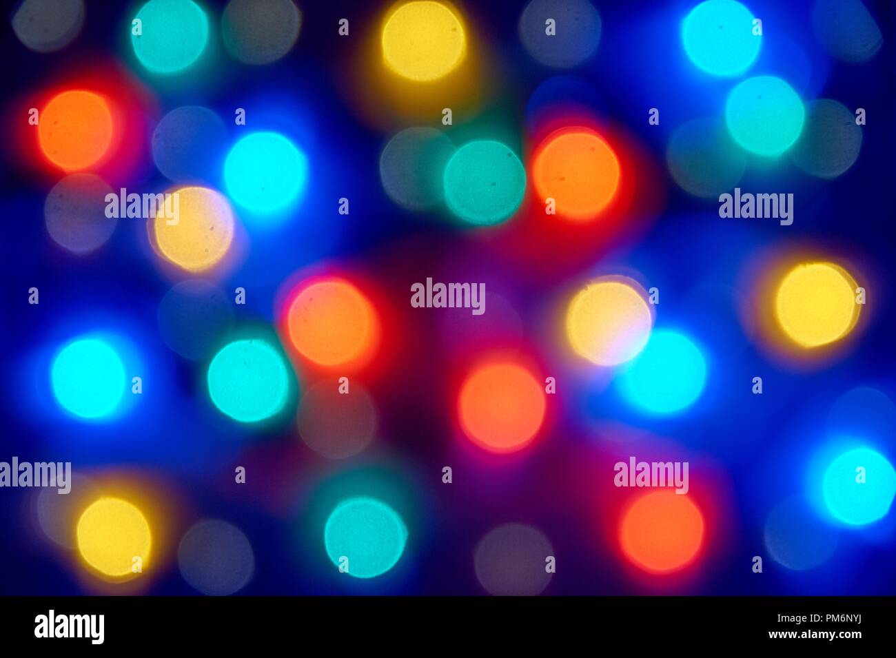 Abstract outline of light colored circles bokeh Stock Photo - Alamy