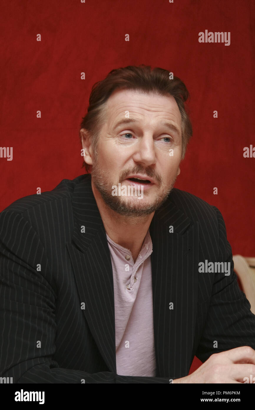 Liam neeson portrait hi-res stock photography and images - Alamy