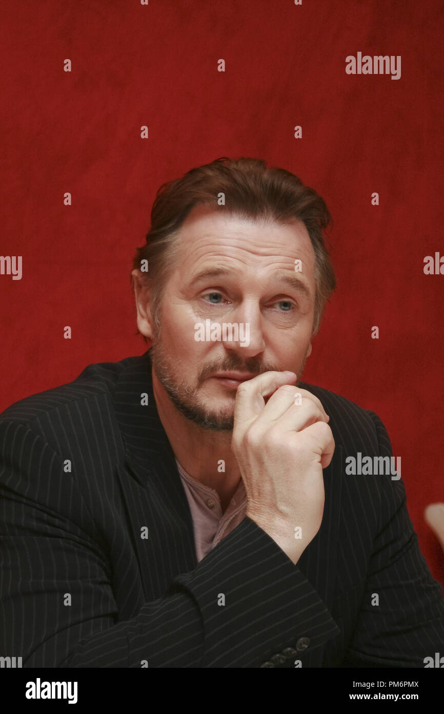 Liam neeson portrait hi-res stock photography and images - Alamy
