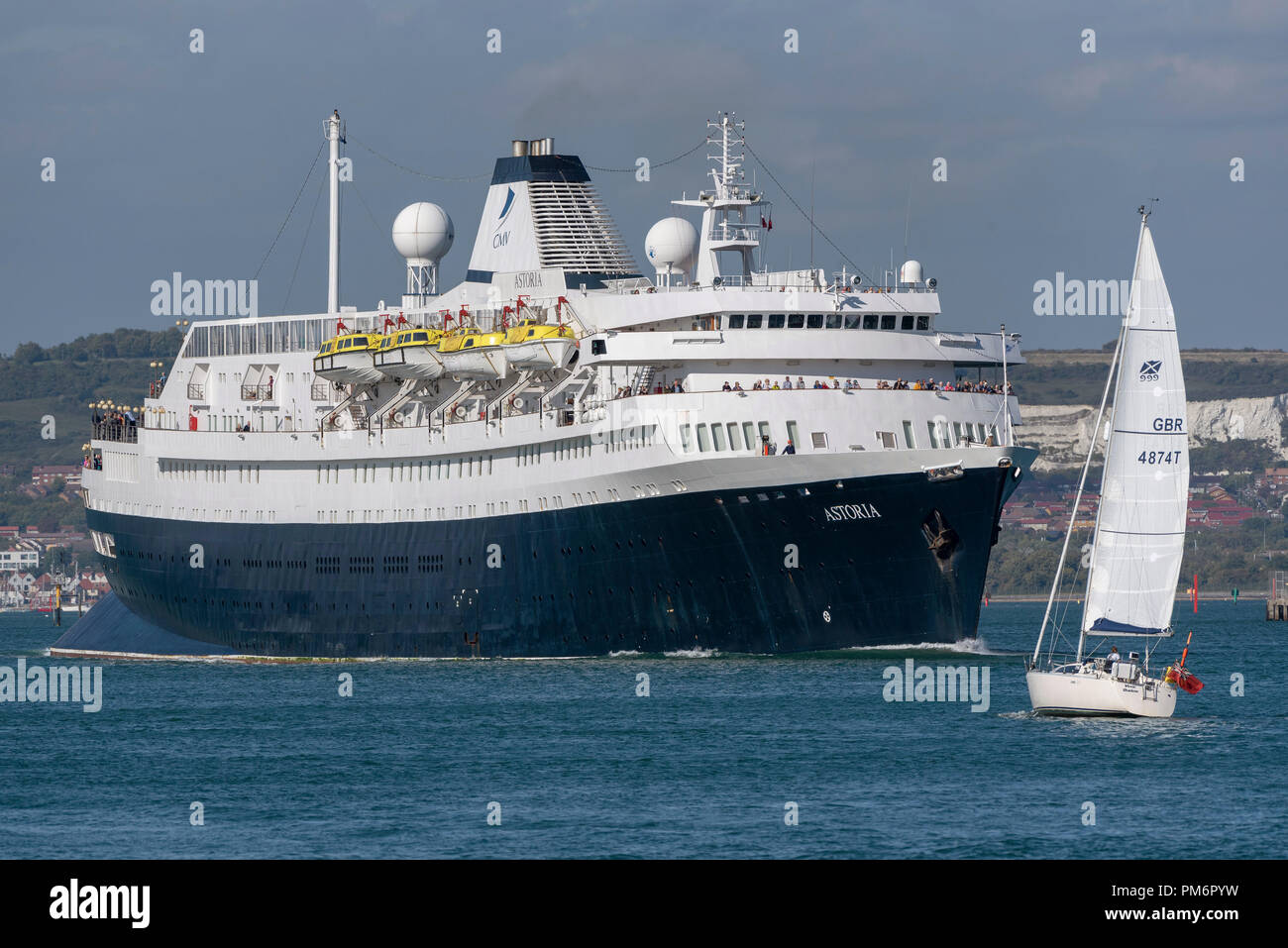 Astoria cruise ship hi-res stock photography and images - Alamy