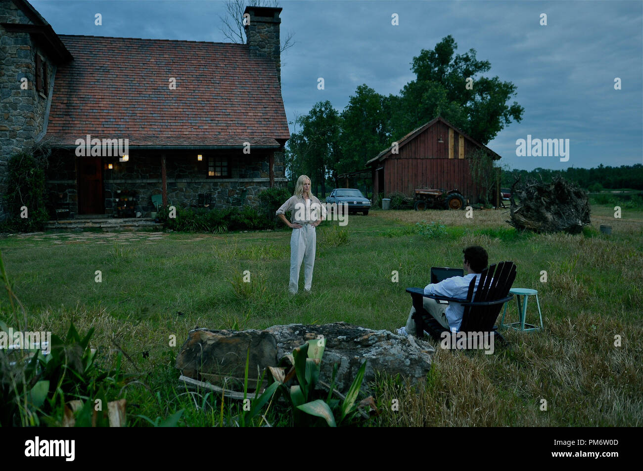 Kate Bosworth as "Amy Sumner" and James Marsden (sitting) as "David ...