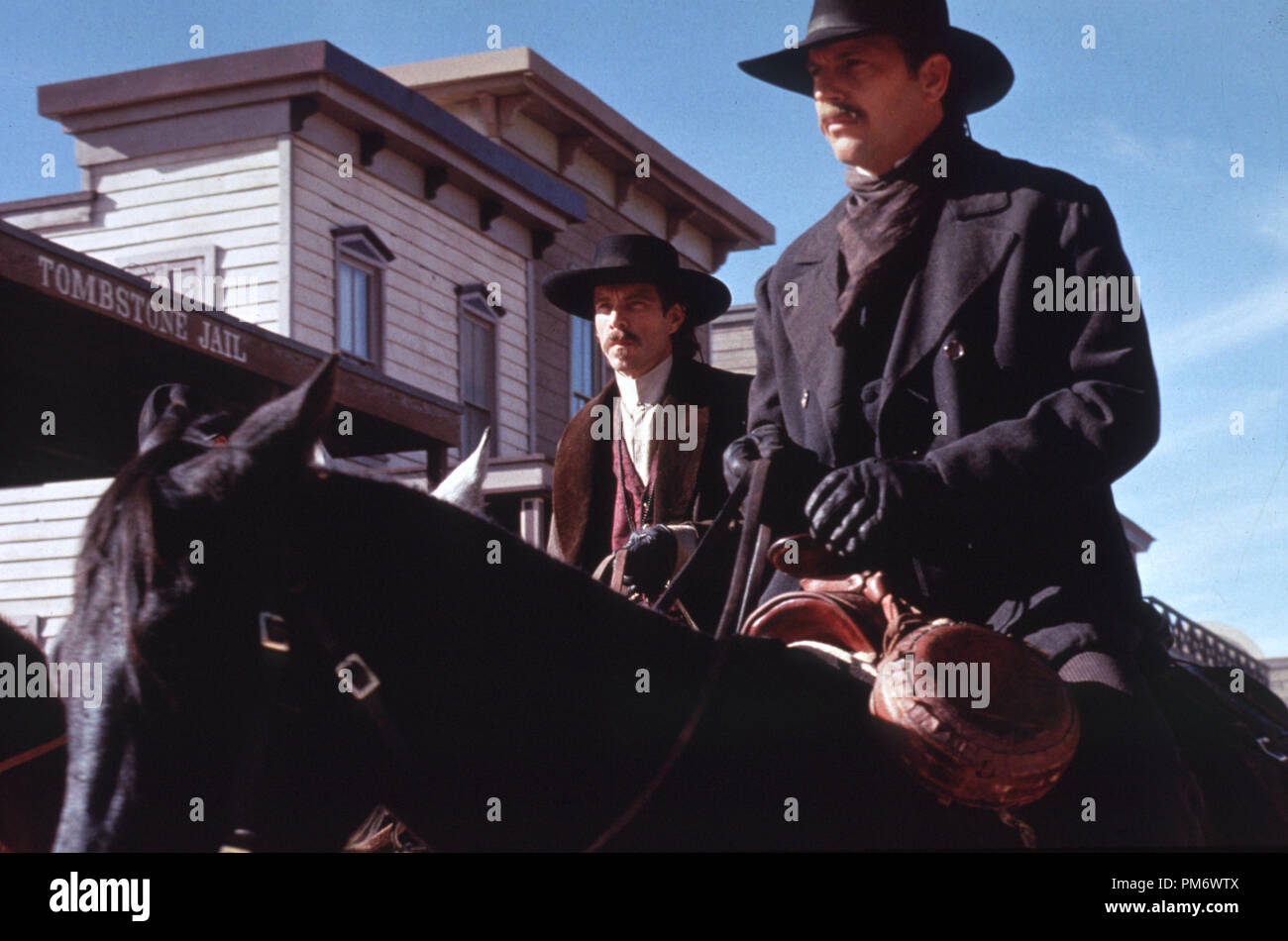 Kevin costner wyatt earp hi-res stock photography and images - Alamy