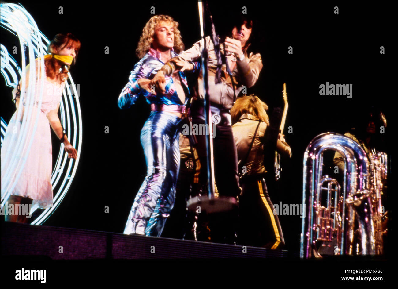 Sgt peppers lonely hearts club band hi-res stock photography and images ...