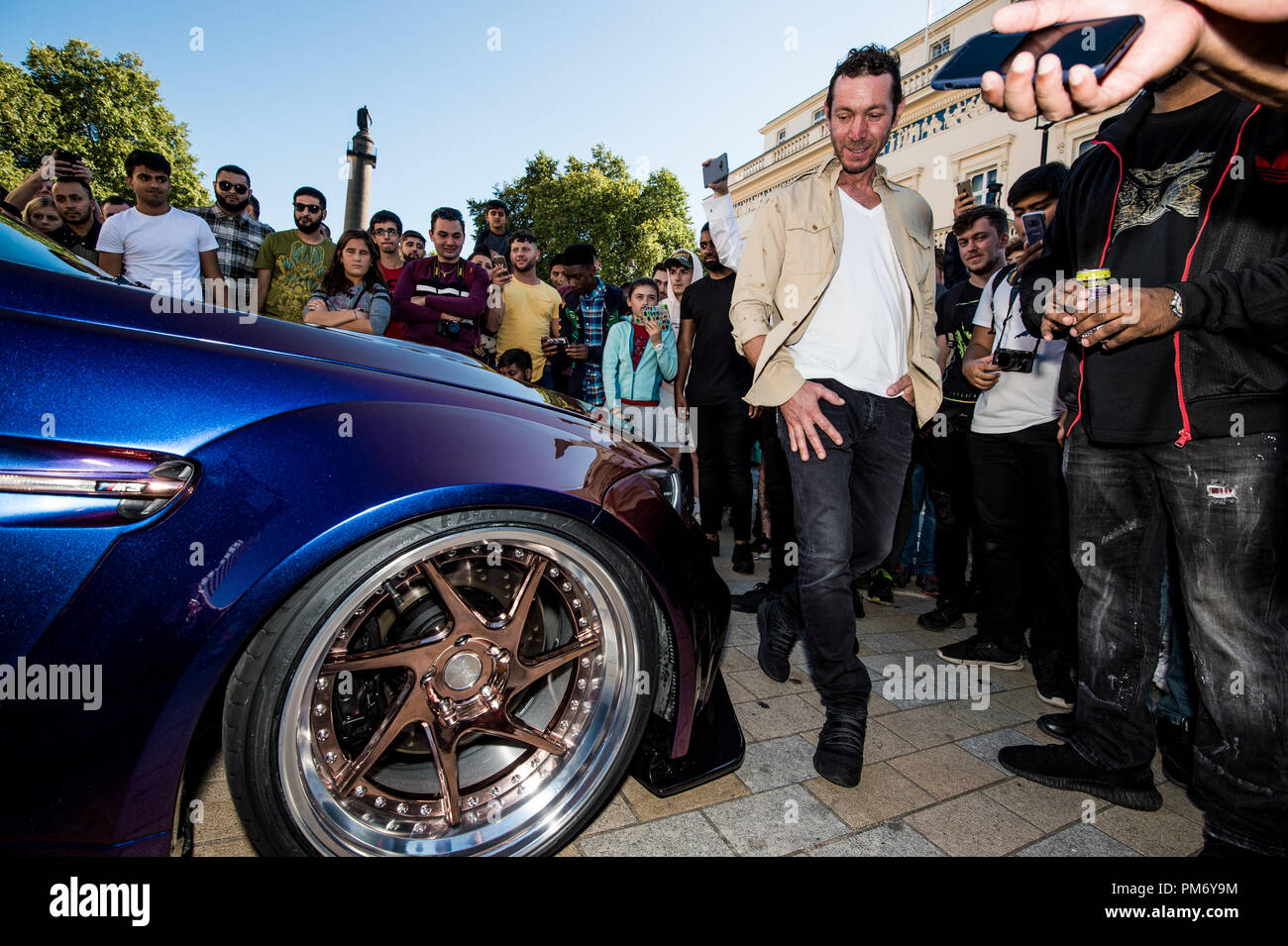 Symons hi-res stock photography and images - Alamy