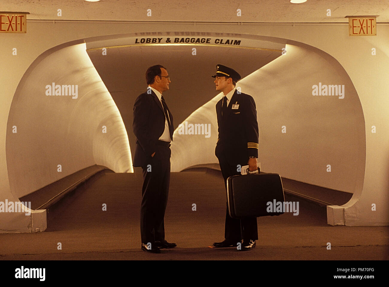 Film Still / Publicity Still from "Catch Me If You Can" Tom Hanks ...