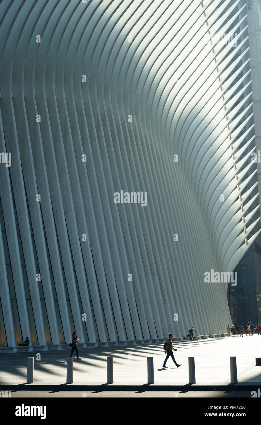 Apple visitor center hi-res stock photography and images - Alamy