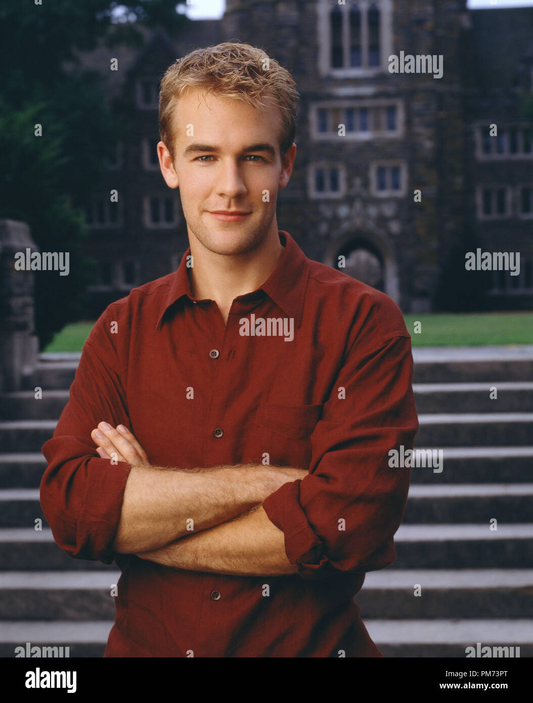 Dawsons creek tv james van der beek hi-res stock photography and images ...