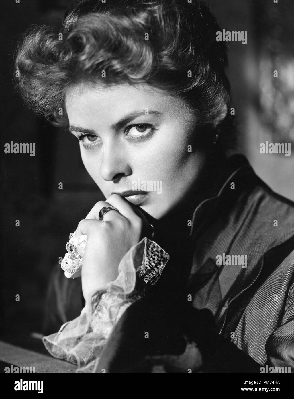 Studio Publicity Still: "Gaslight" Ingrid Bergman 1944 MGM File ...