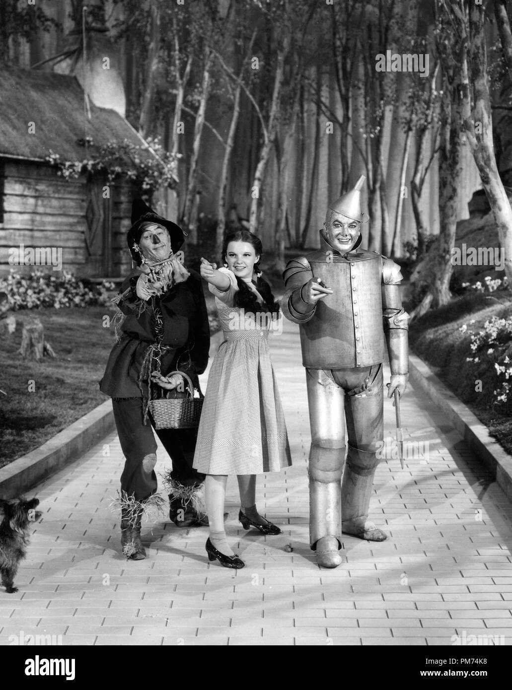 1939 jack haley hi-res stock photography and images - Alamy