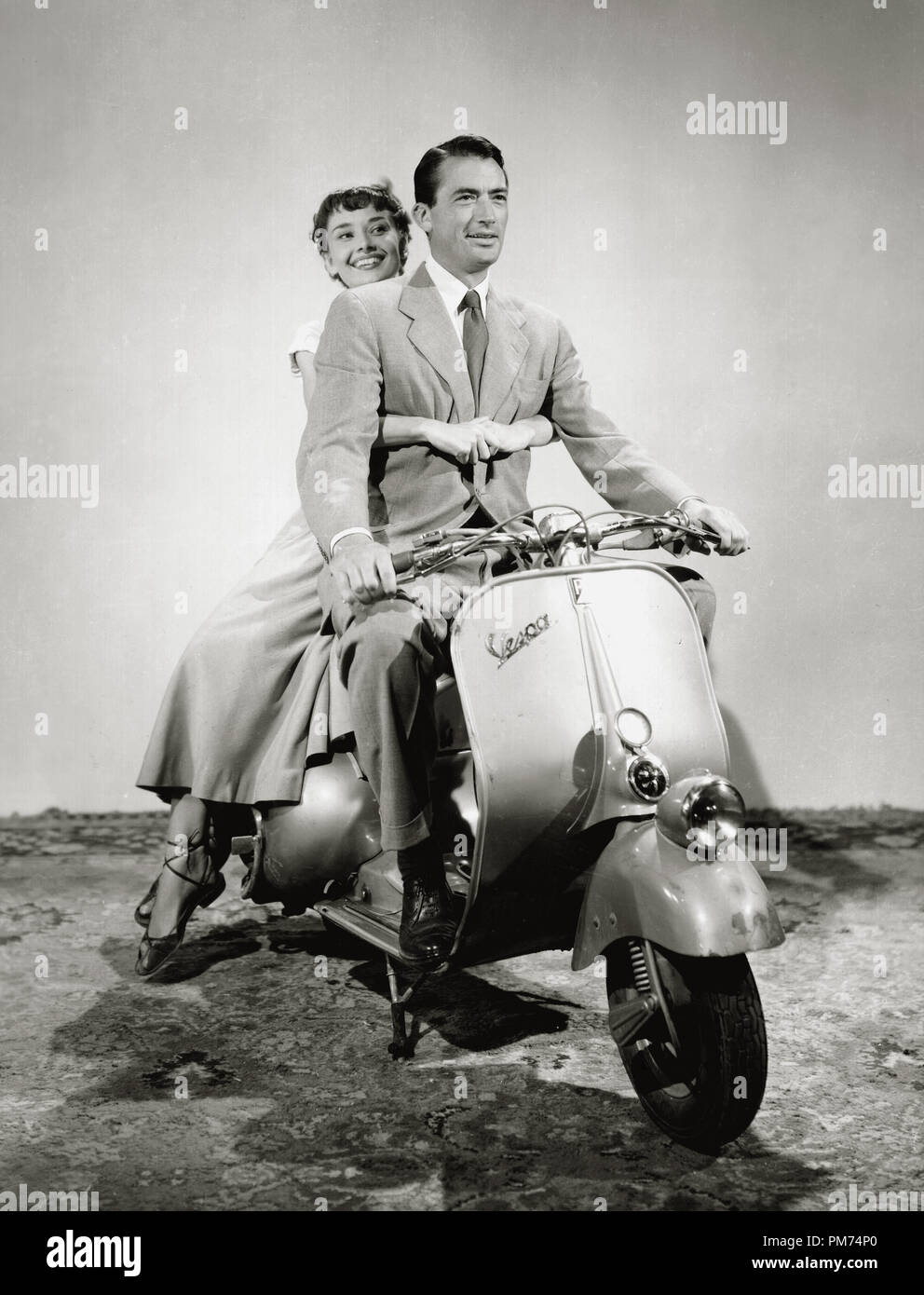 Roman Holiday 1953 Gregory Peck High Resolution Stock Photography and ...