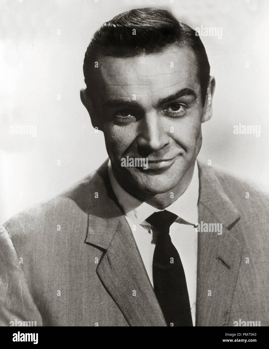 Sean connery hi-res stock photography and images - Alamy