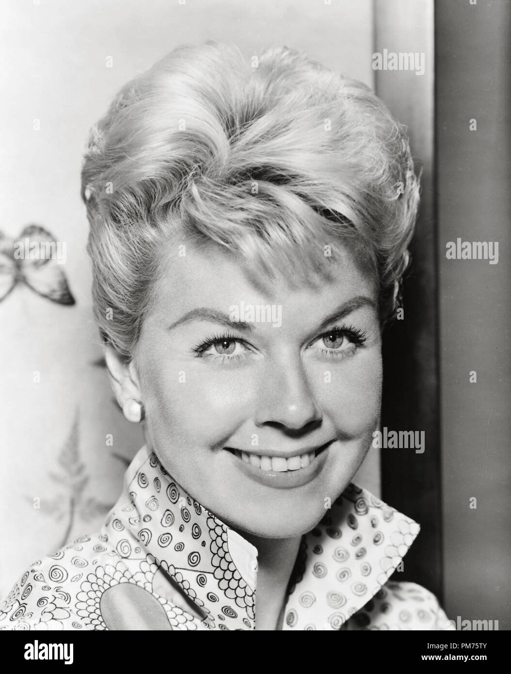 Doris day portrait hi-res stock photography and images - Alamy