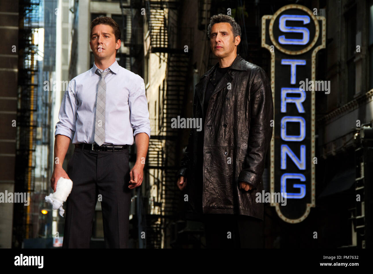 Left to right shia labeouf hi-res stock photography and images - Alamy