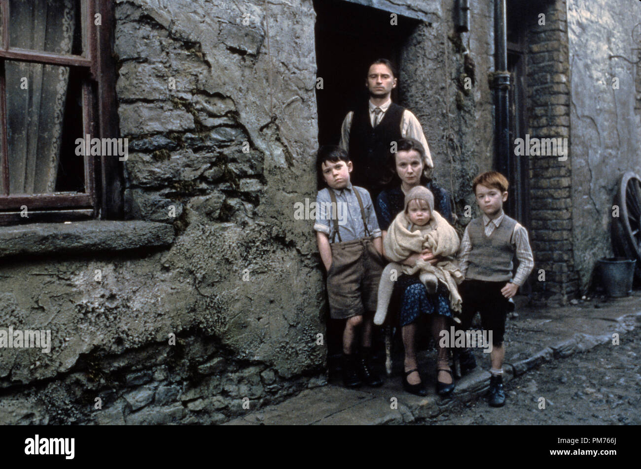 Angelas ashes 1999 joe breen hi-res stock photography and images - Alamy