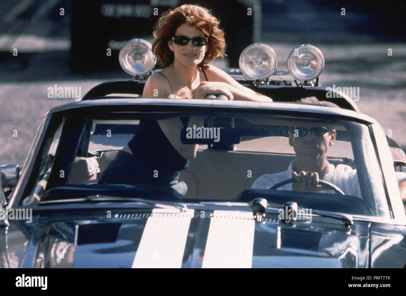 Rene russo thomas crown affair hi-res stock photography and images - Alamy