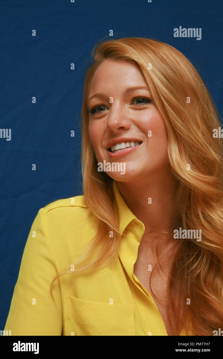 Blake Lively "Green Lantern" Portrait Session, June 7, 2011 ...