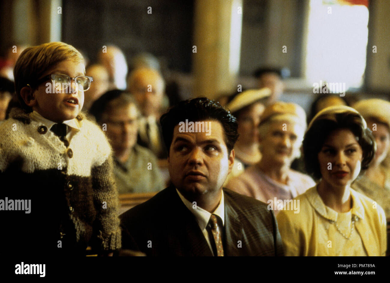 Film Still from "Simon Birch" Ian Michael Smith, Oliver Platt, Ashley ...