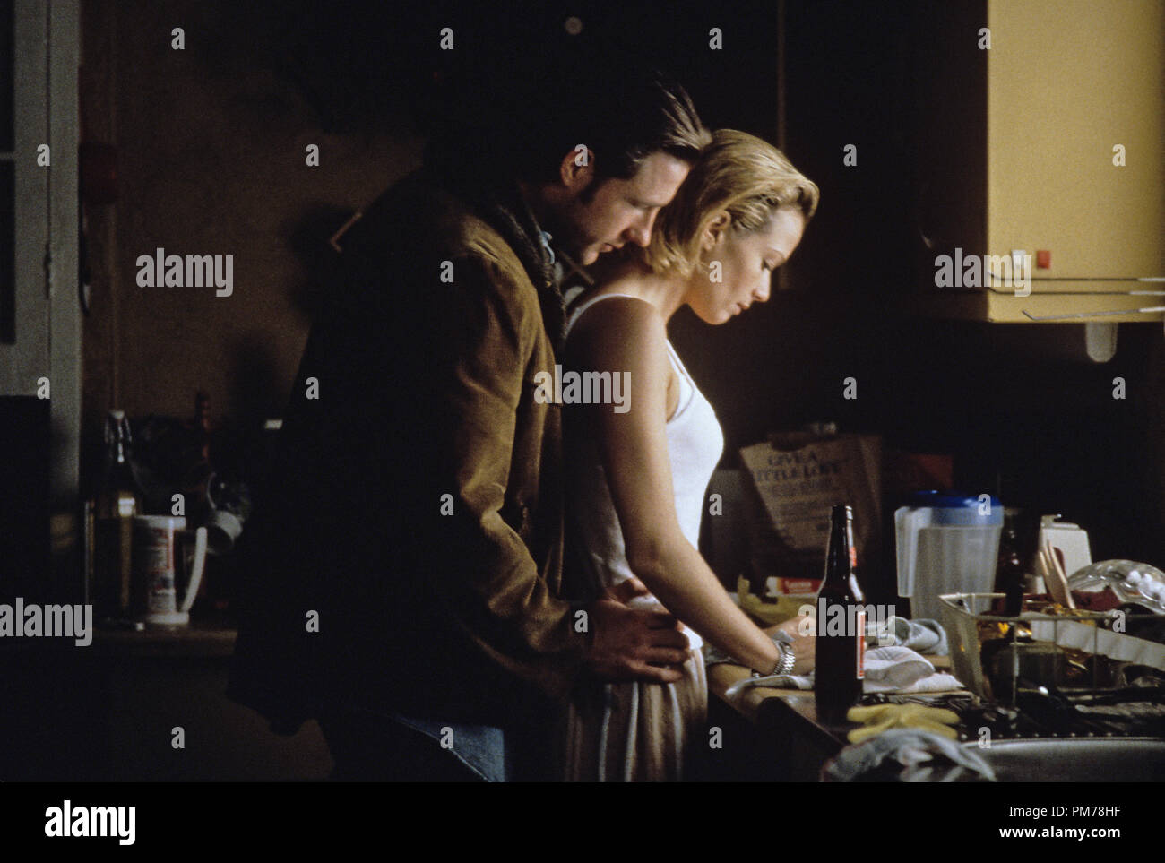 Lauren holly © 1998 gramercy pictures photo credit hi-res stock ...