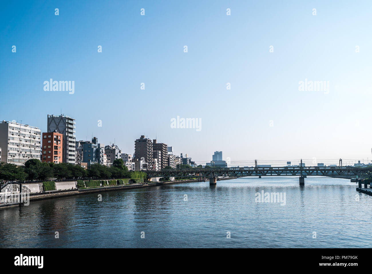Japanese railway bridge tokyo hi-res stock photography and images - Alamy