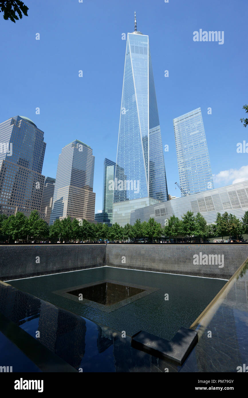 North reflecting pool of National September 11 Memorial with World ...