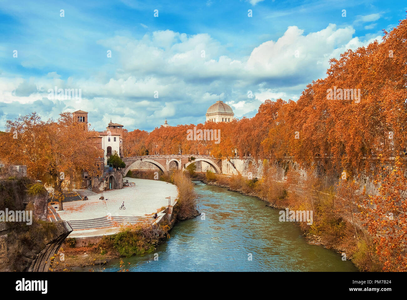 Ancient roman bridge hi-res stock photography and images - Alamy
