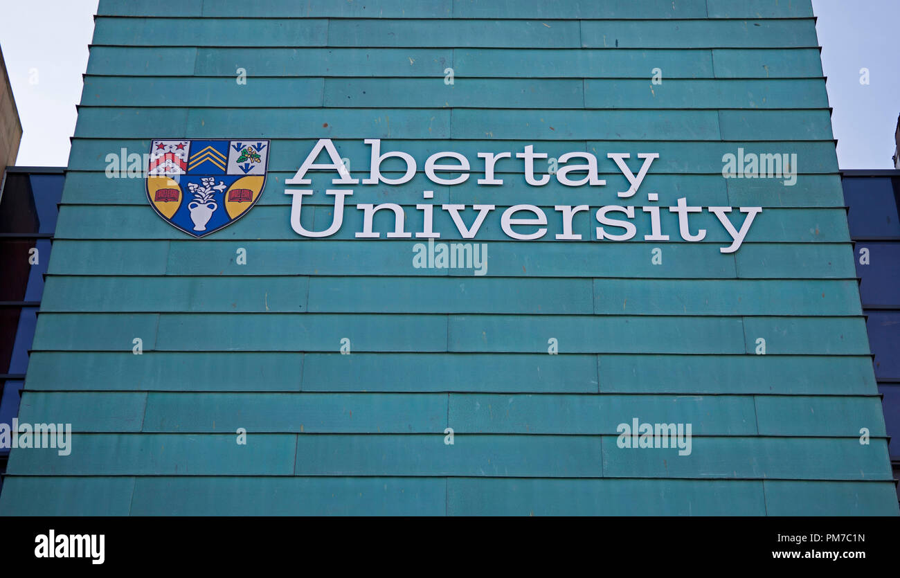 Abertay university dundee hi-res stock photography and images - Alamy