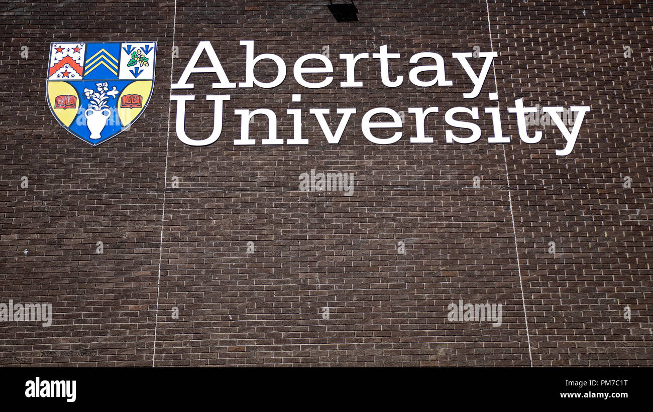 Abertay dundee university hi-res stock photography and images - Alamy