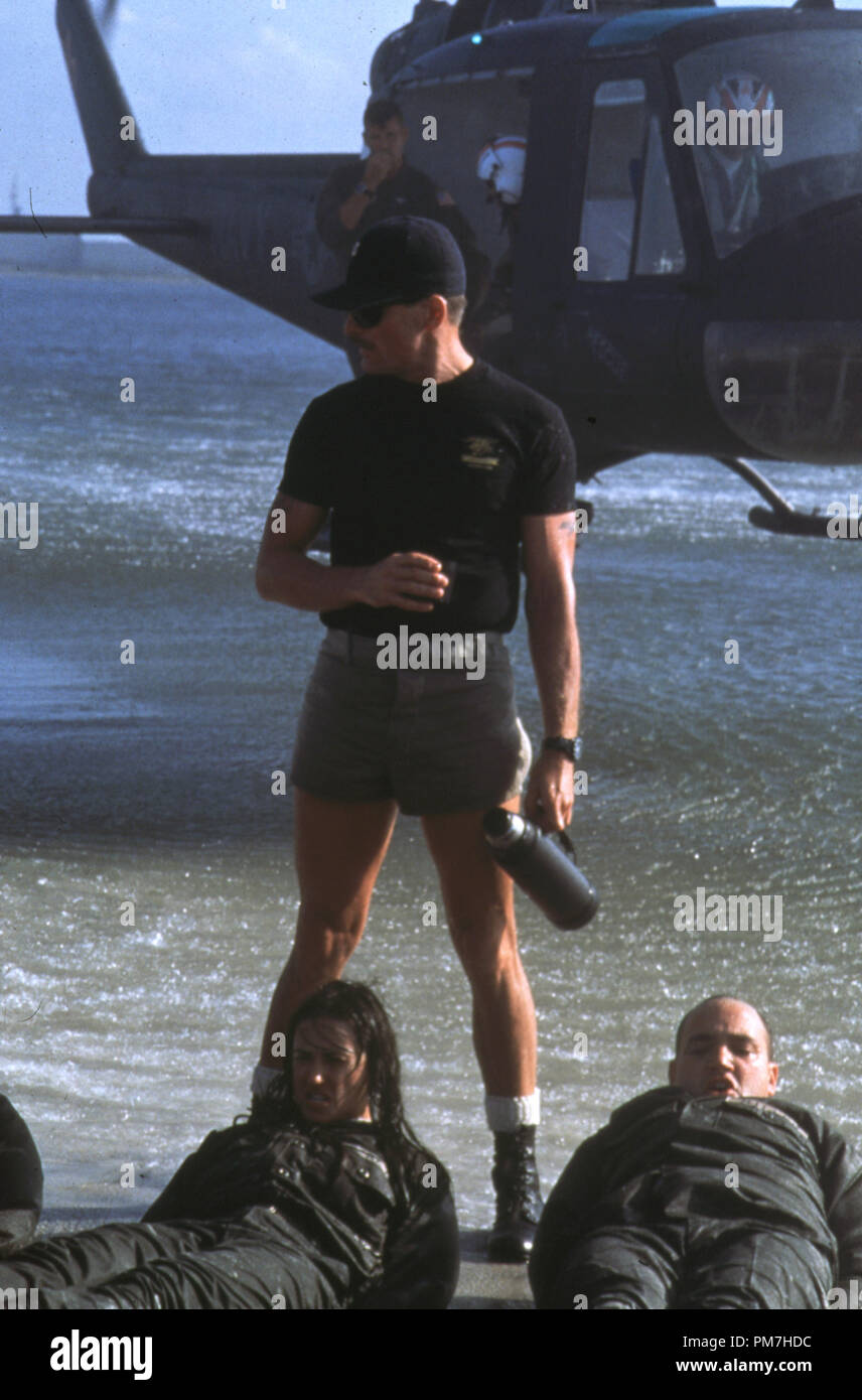 Demi moore g i jane hi-res stock photography and images - Alamy