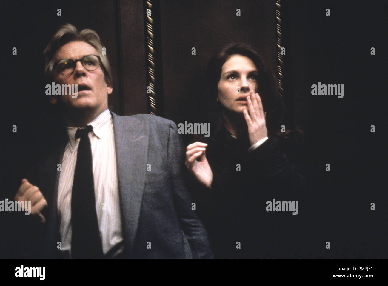 Film Still from "I Love Trouble" Julia Roberts, Nick Nolte © 1994 ...