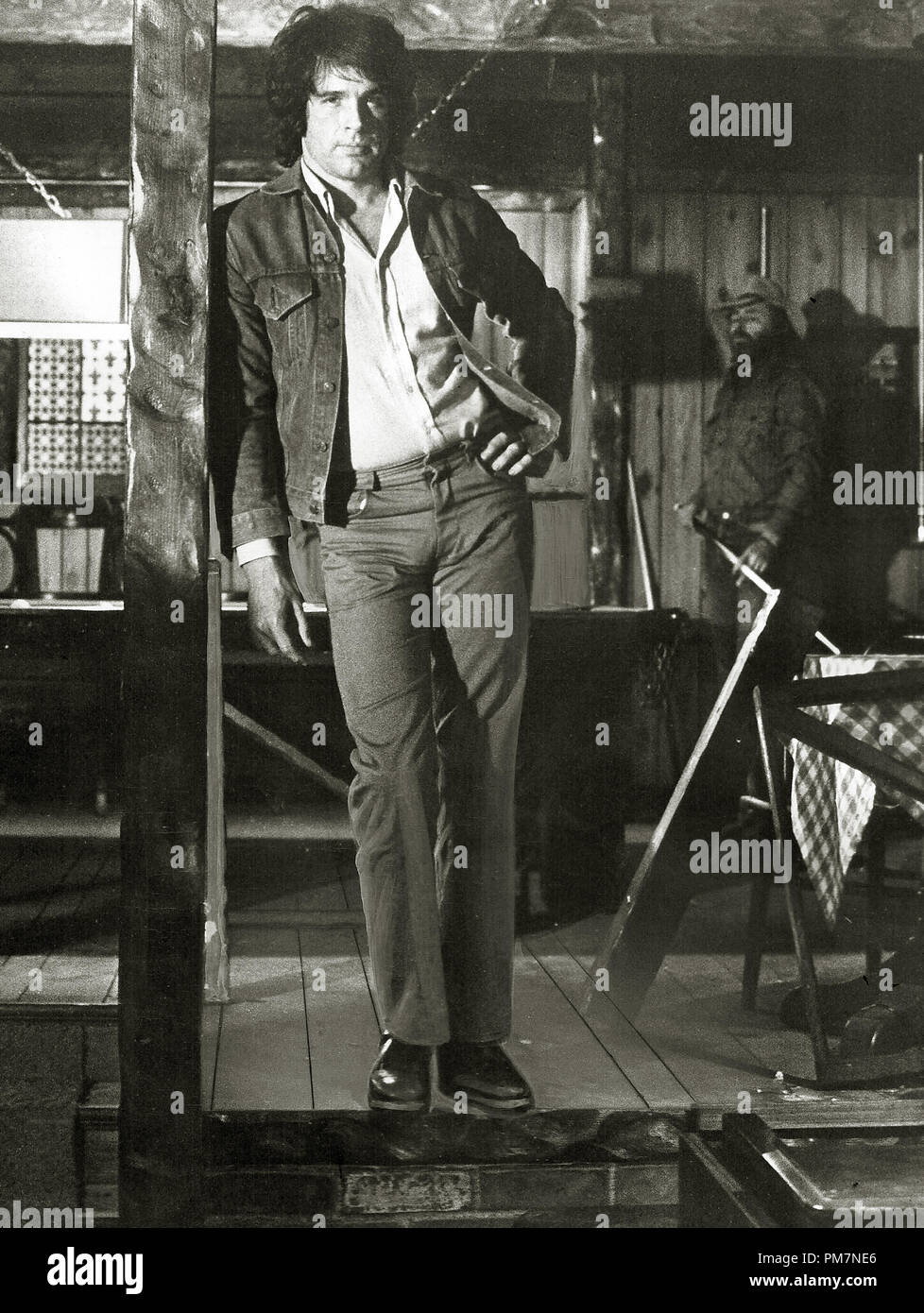 Warren Beatty, "The Parallax View" 1974 File Reference # 31202 885THA ...