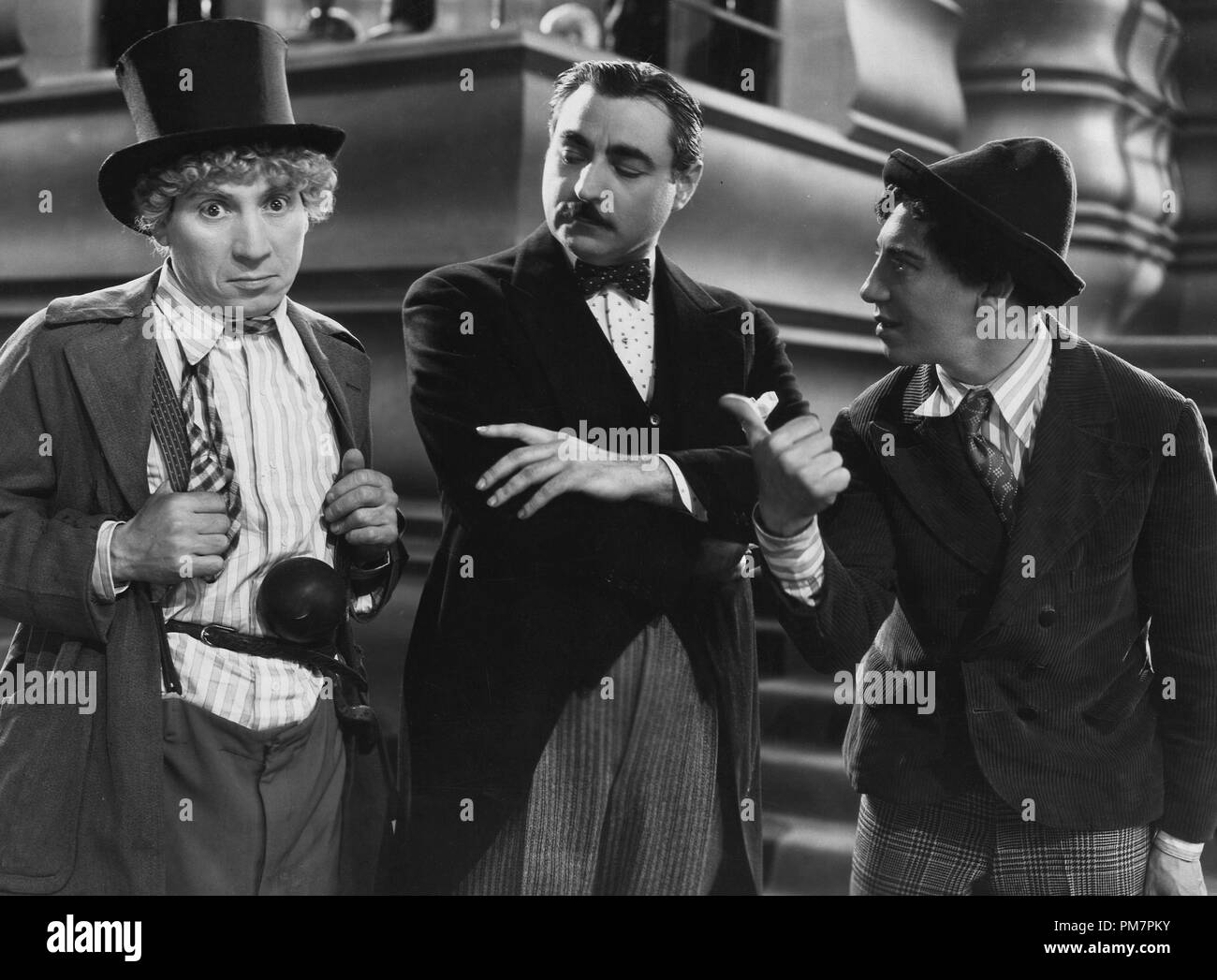 Harpo marx hi-res stock photography and images - Alamy