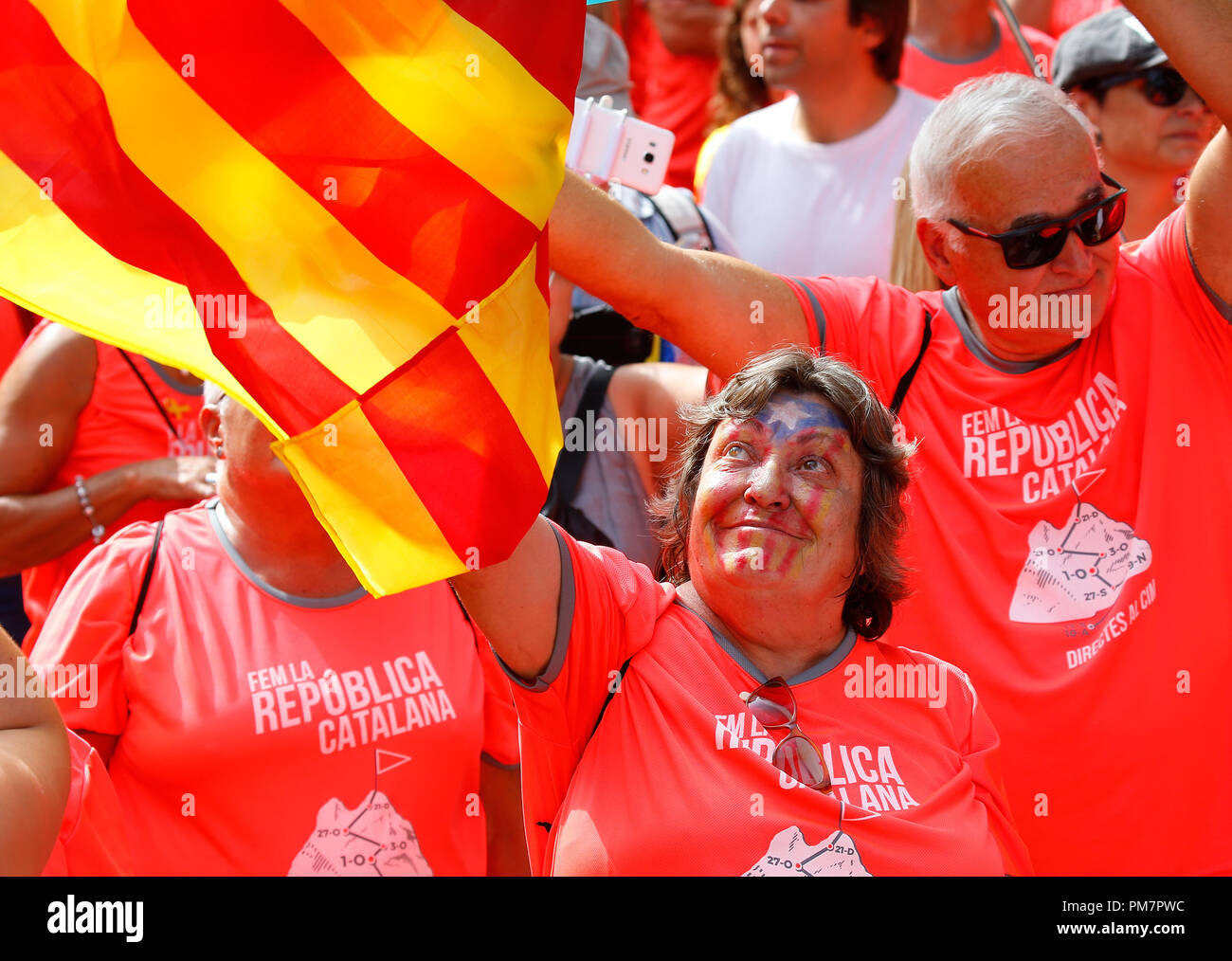 Catalonia flag women hi-res stock photography and images - Alamy
